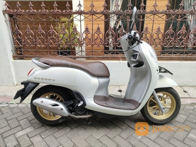 Honda Scoopy prestige 2021 white di Kota Semarang, Jawa Tengah | Jualo.com