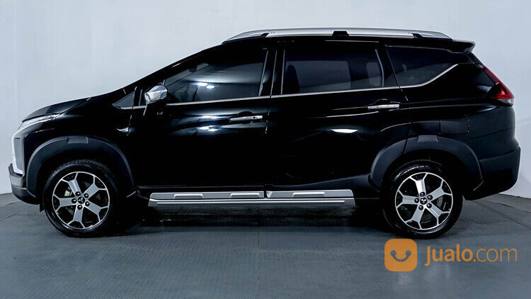 Mitsubishi Xpander Cross Premium AT 2022 Hitam di Kota Bekasi, Jawa ...
