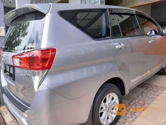 Toyota Innova V 2017 matic, KM 20.505, STNK baru perpanjang, Mobil ...