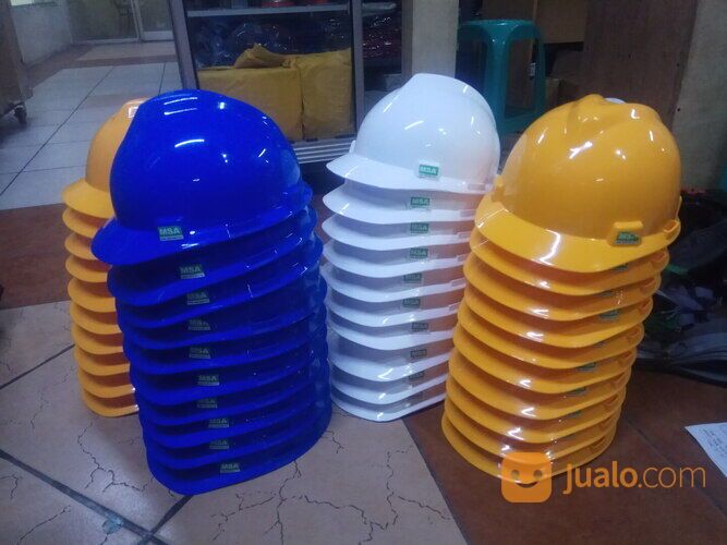 Helm proyek atau helm safety proyek di Kab. Banyumas, Jawa Tengah ...