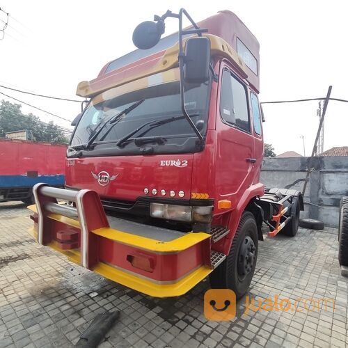 UD Nissan PK 260 H Head Trailer Engkel 4x2 Tahun 2012 di Kab. Bandung ...