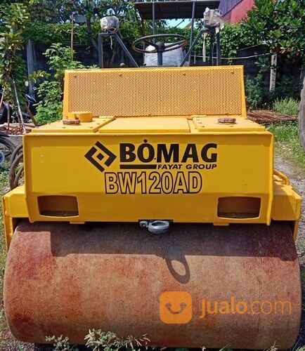 Tandem Roller Besi - Besi Bomag model BW120 di Kota Jakarta Timur, DKI ...