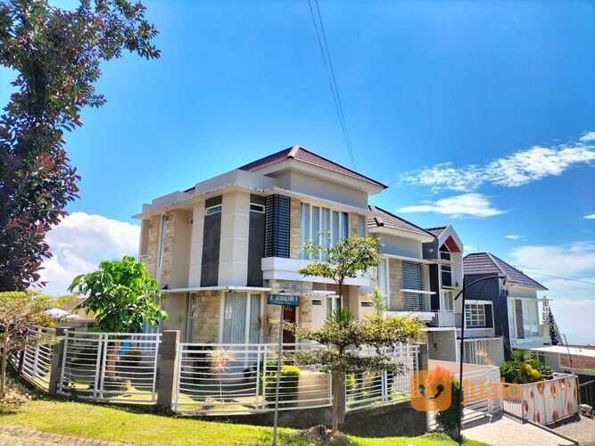 Villa Kolam Renang Panderman Hills View Terbaik Lokasi Premium di Kota ...