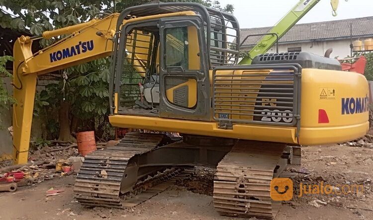 Excavator Komatsu PC200-8M0 Tahun 2017 di Kota Jakarta Timur, DKI ...