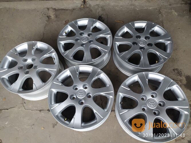Velg oem original Toyota Camry di Kota Surabaya, Jawa Timur | Jualo.com