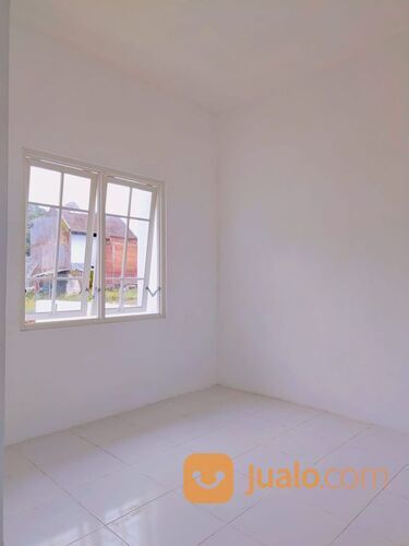 Rumah minimalis modern konsep Villa di Alam Raya Residence di Kota ...