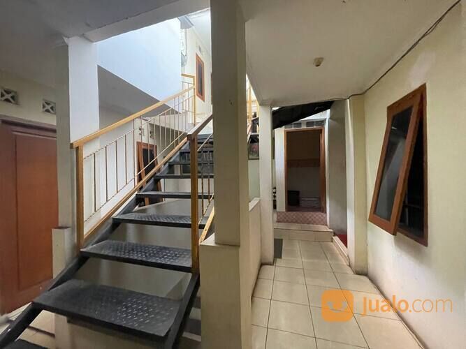 BU-Kost 41 Pintu Bonus 3 Kios Nempel Kampus UI, Surat Lengkap Omset ...