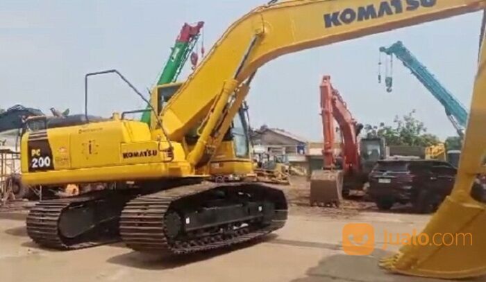 Excavator Komatsu PC200-8M0 Tahun 2018 di Kota Jakarta Timur, DKI ...