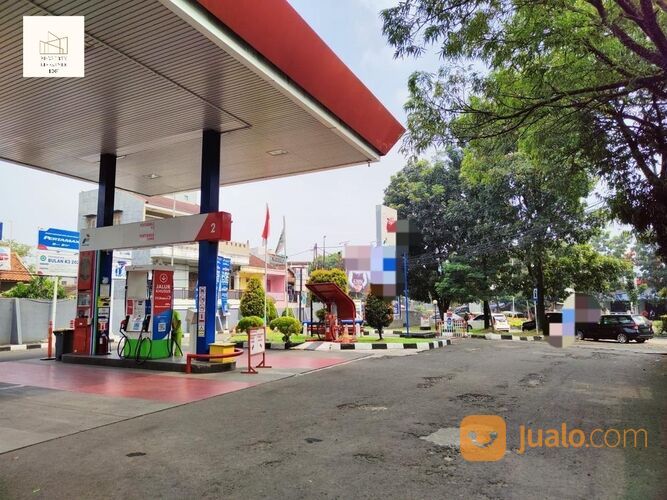 Spbu Lengkap Aktif Beroperasi di tengah Kota Bandung di Kota Bandung ...
