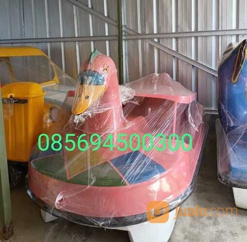 sepeda air itik/perahu wisata danau/bebek bebekan gowes di Kota ...