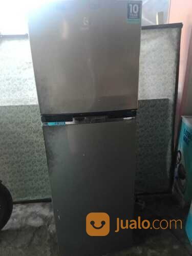 dibeli freezer bekas di Kota Yogyakarta, Yogyakarta | Jualo.com