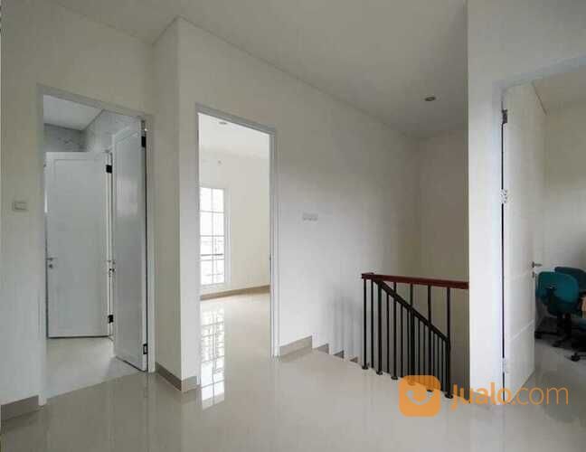Rumah Mewah Area Cinere 7 Menit Pintu Tol Brigif Carport 2 Mobil di ...