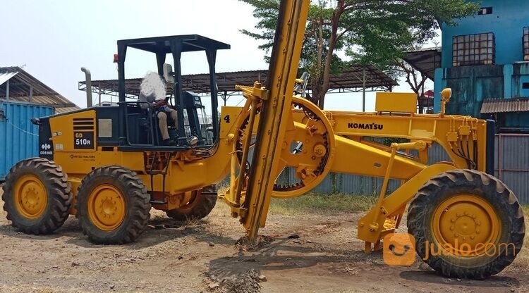 Unit Motor Grader Komatsu model GD510R di Kota Jakarta Timur, DKI ...