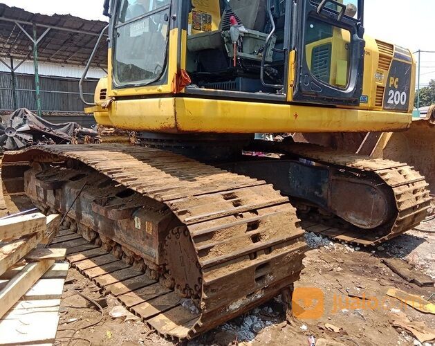 Unit Excavator Komatsu PC200-8M0 tahun 2016 di Kota Jakarta Timur, DKI ...