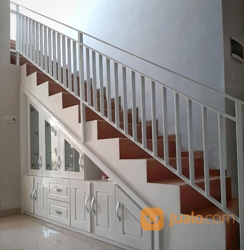 railing minimalis tangga cantik di Kab. Sidoarjo, Jawa Timur | Jualo.com