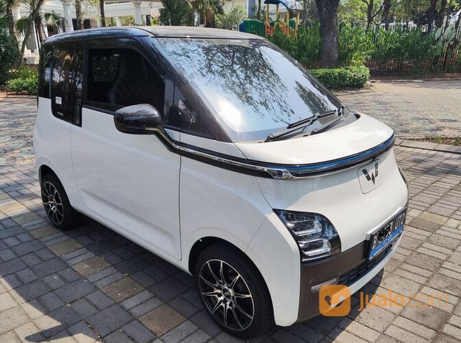 Wuling Air EV Long Range Putih Mewah di Kota Tangerang, Banten | Jualo.com