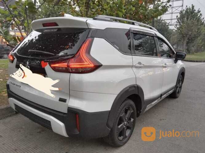 Mitsubishi Expander cross rockford at 1.5 CC th 2021 putih mutiara di ...