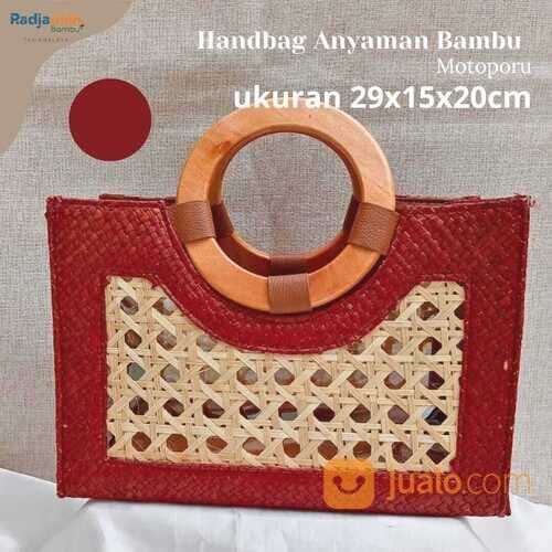 Handbag Bahan Pandan Kombinasi Anyaman Pandan Handle Kayu di Kab ...