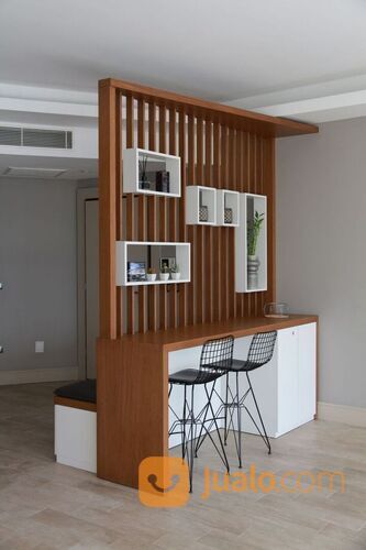 Model partisi dengan rak minimalis dan elegan di Kab. Sidoarjo, Jawa ...