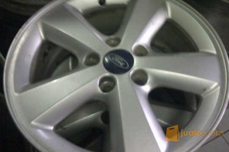 Velg Ford Focus R-16 Original di Kota Jakarta Barat, DKI Jakarta | Jualo.com