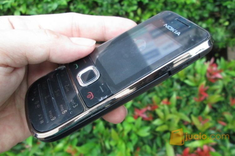 Hape Jadul Nokia 2700 Classic Phonebook 1000 Camera 2MP Slot MicroSD di ...