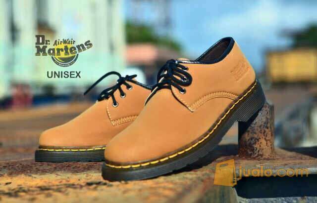 sepatu boot dokmar punk rocker ultras hooligan dr martens hitam dope di ...