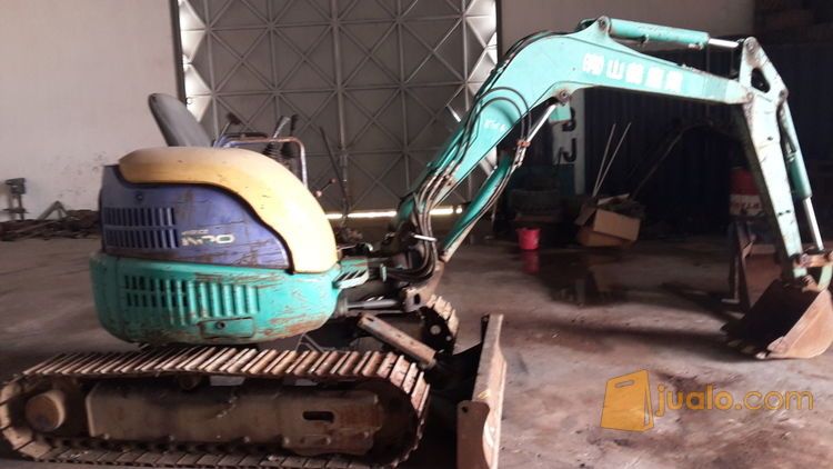 mini excavator bekas komatsu PC30 MR build up ex jepang di Kota Jakarta ...