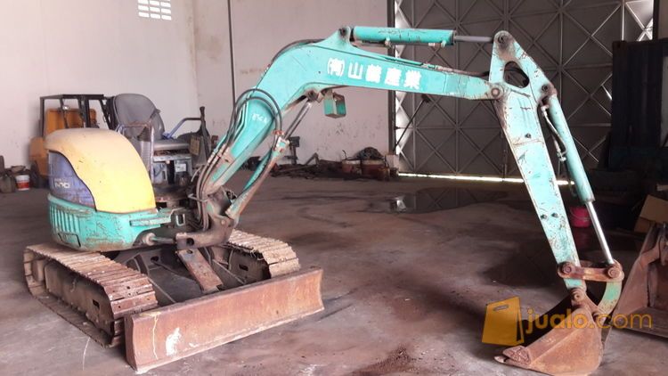 mini excavator bekas komatsu PC30 MR build up ex jepang di Kota Jakarta ...