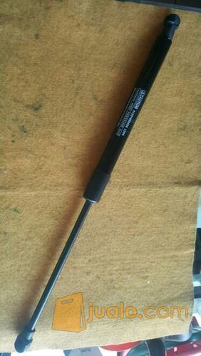 shock cap motor bmw e90 / shok kap mesin bmw e90 di Kota Tangerang ...