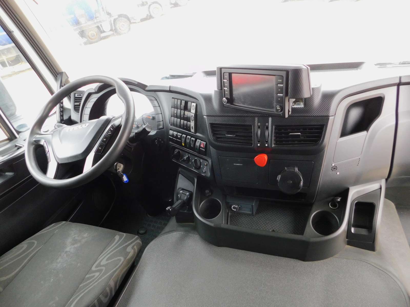 Basculanta Iveco At 410 T Cod: 75303 | Cefin Trucks