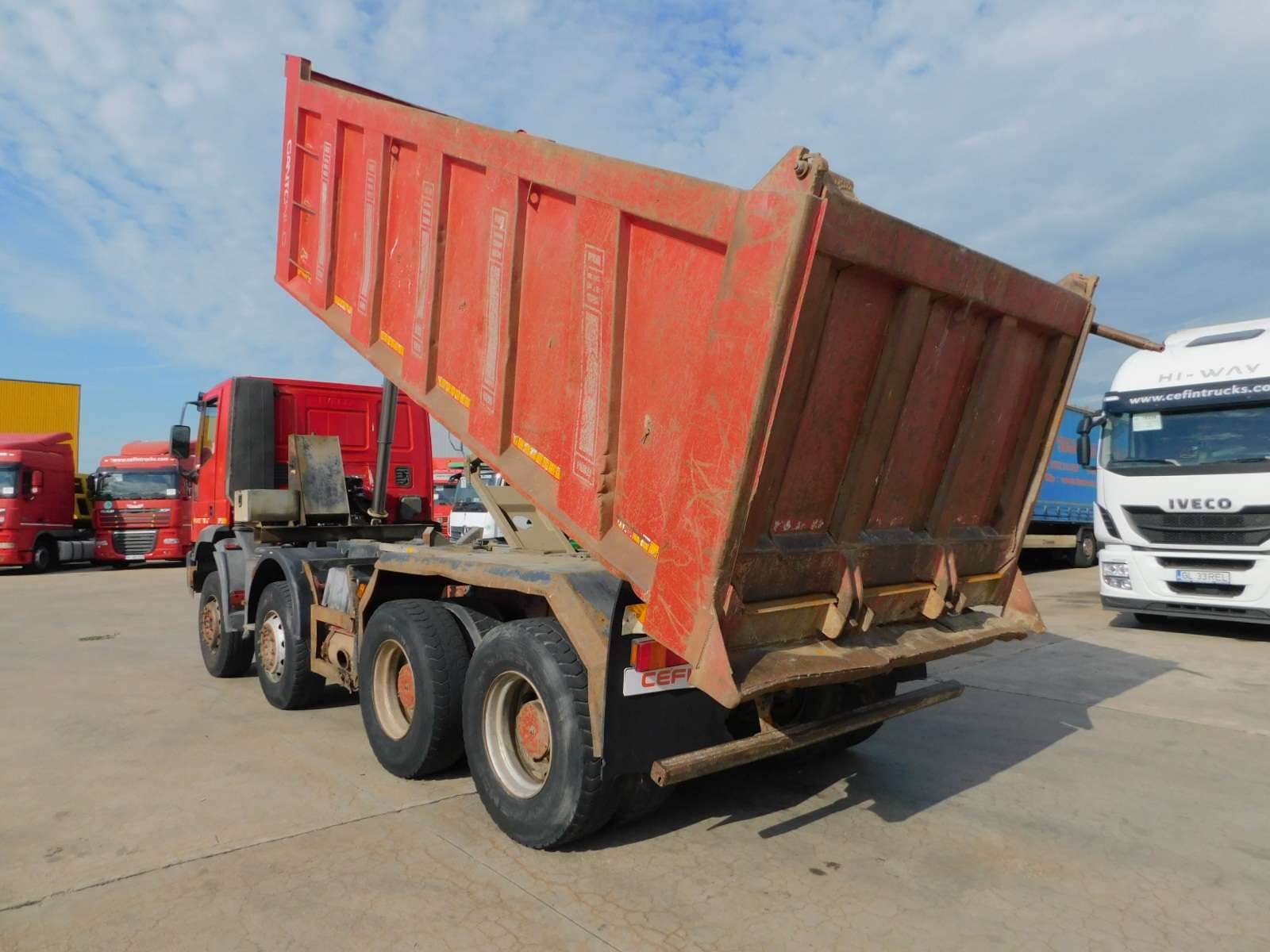 Basculanta Iveco Euro Trakker Mp410e44 Cod: 78249 | Cefin Trucks