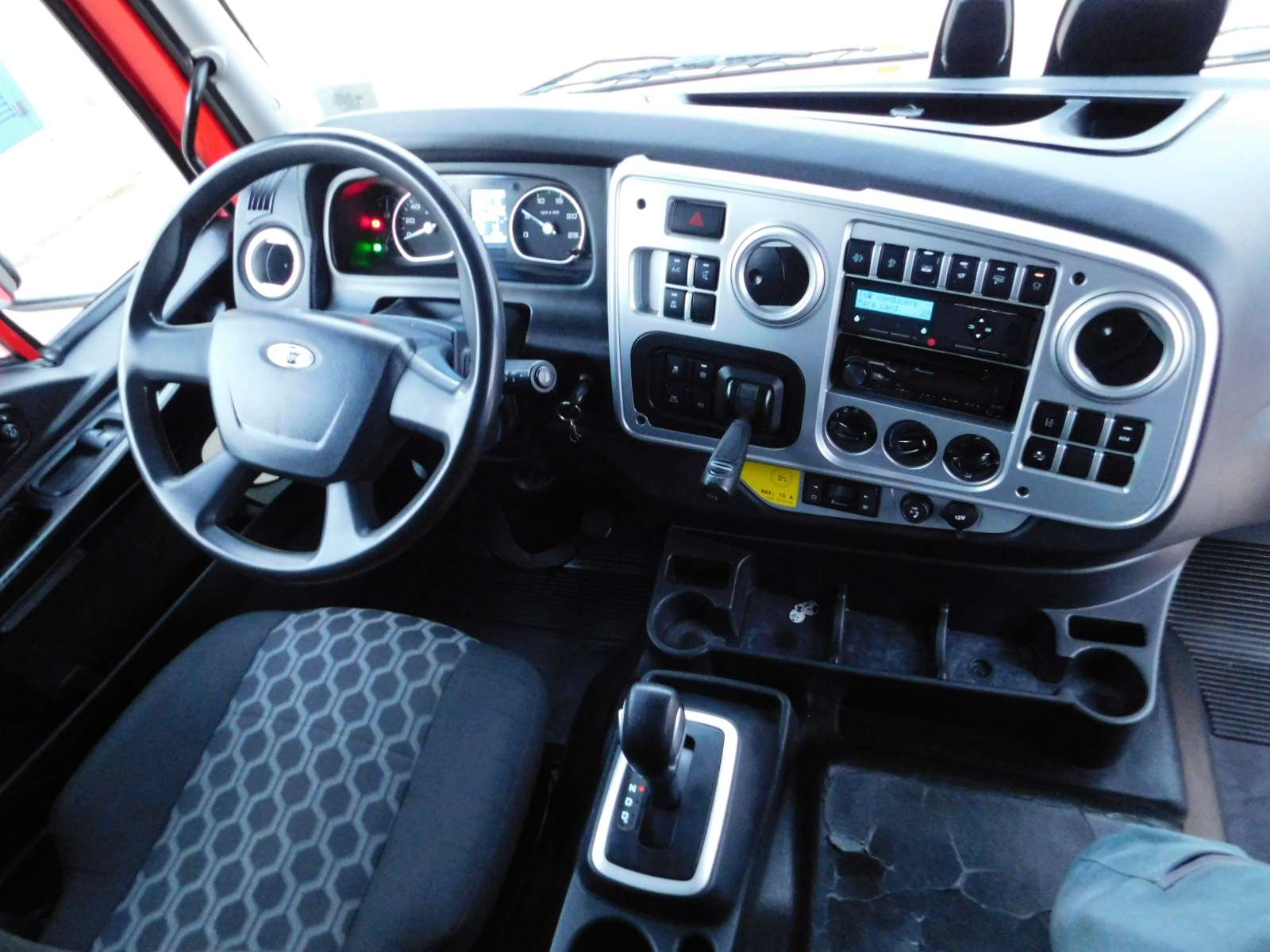 Tractor Ford 1848 Cod: 78914 | Cefin Trucks