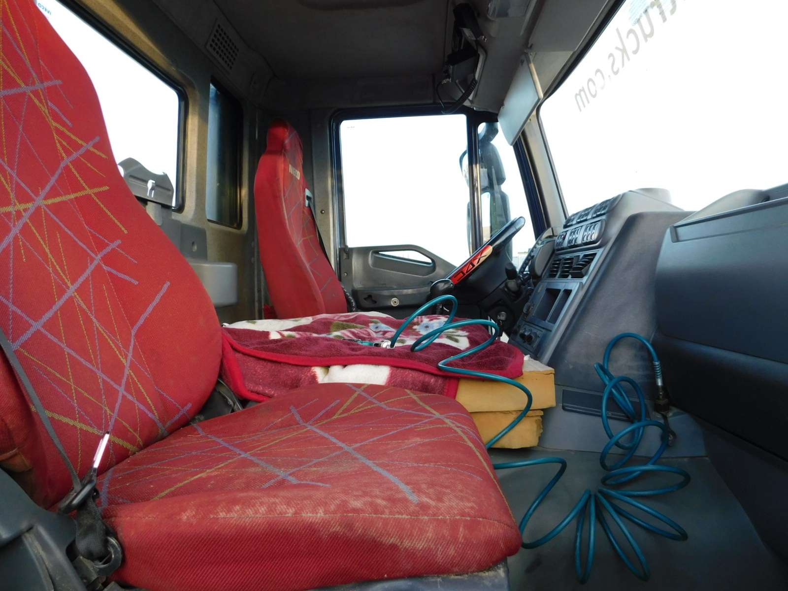 Basculanta Iveco Ad410t45 Cod: 79935 | Cefin Trucks