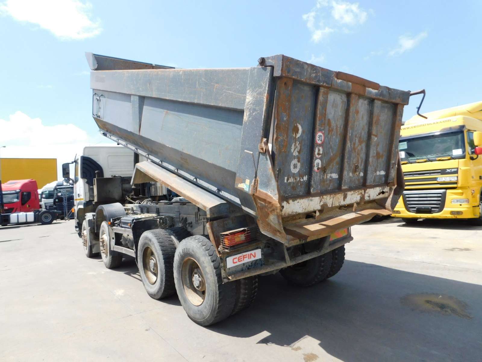 Basculanta Volvo Fm 400 Cod: 80520 | Cefin Trucks