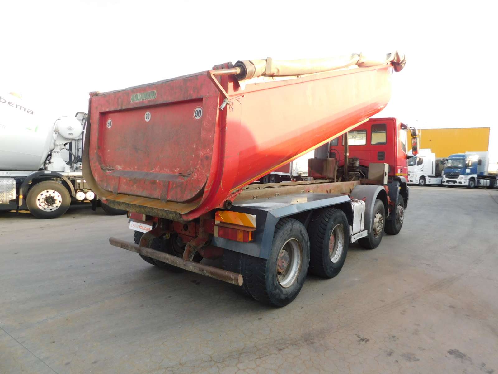 Basculanta Iveco Eurotrakker Cod: 80814 | Cefin Trucks