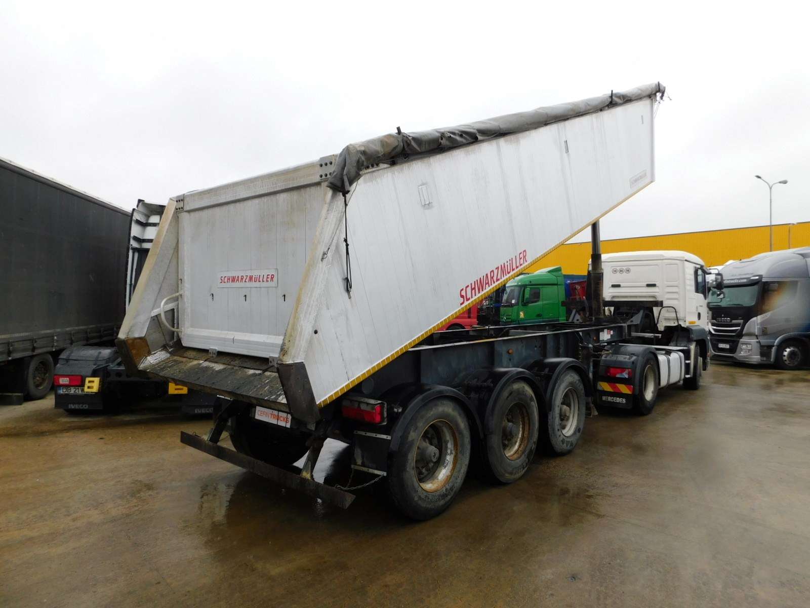 Remorca Schwarzmuller 3a Almkshe Cod: 86505 | Cefin Trucks