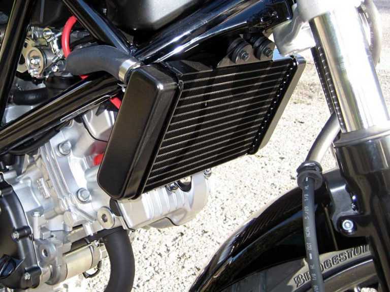 Tips dan Cara Membersihkan Radiator Motor agar Tetap Awet