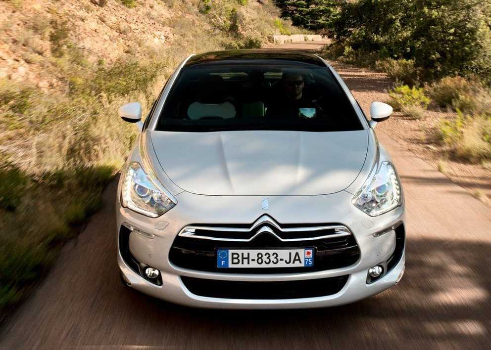 2012 Citroen DS5 Front Gallery (Photo 6 of 30)