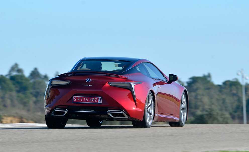 2018 Lexus Lc 500 Red Test Drive Rear View Gallery (Photo 5 of 84)