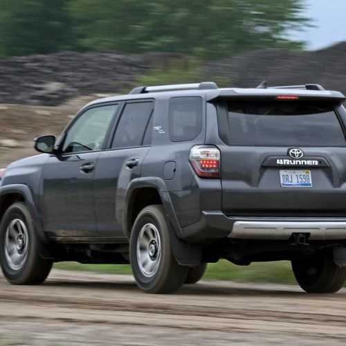 2017 Toyota 4Runner TRD Off Road 4WD Offroad Test Gallery (Photo 12 of 40)