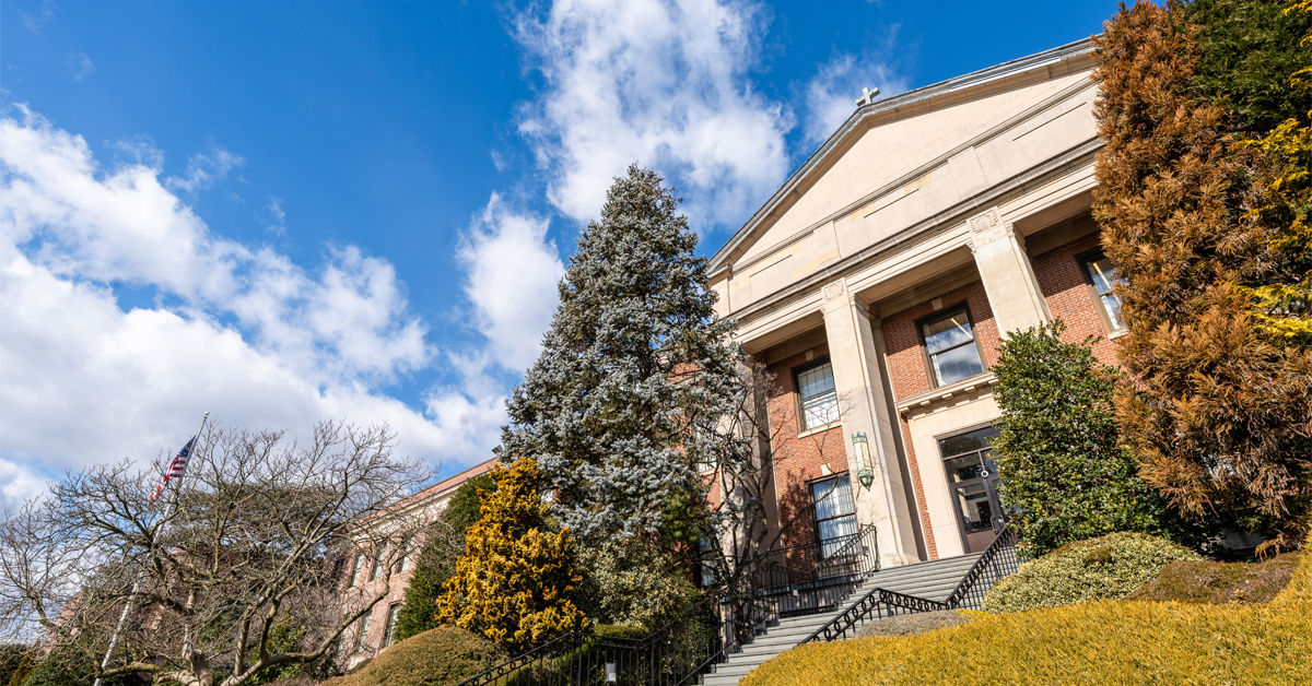 Contact Us | Chaminade High School