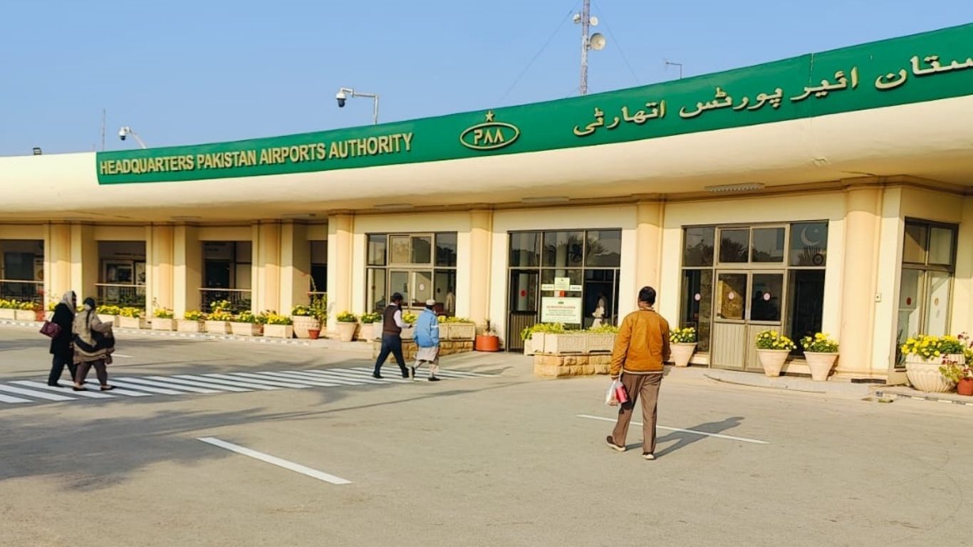 आसमान पर पाबंदी महंगी पड़ी, पाकिस्तान को अरबों का घाटा | चेतना मंच