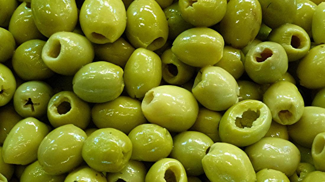 15 Types of Olive: Key Differences in Color and Taste
