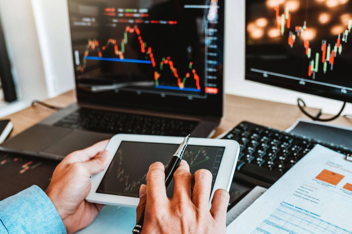 Investment Banking Trends & Insights | IBCA