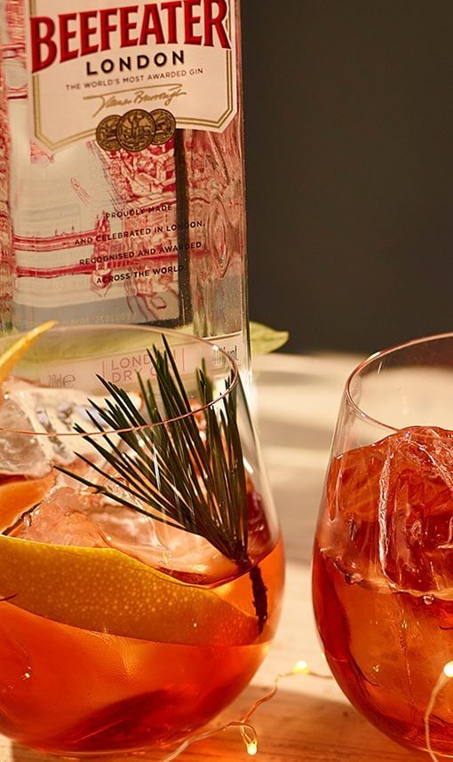 17 Christmas Gin Cocktails for the Holiday Season - Beefeater Gin USA