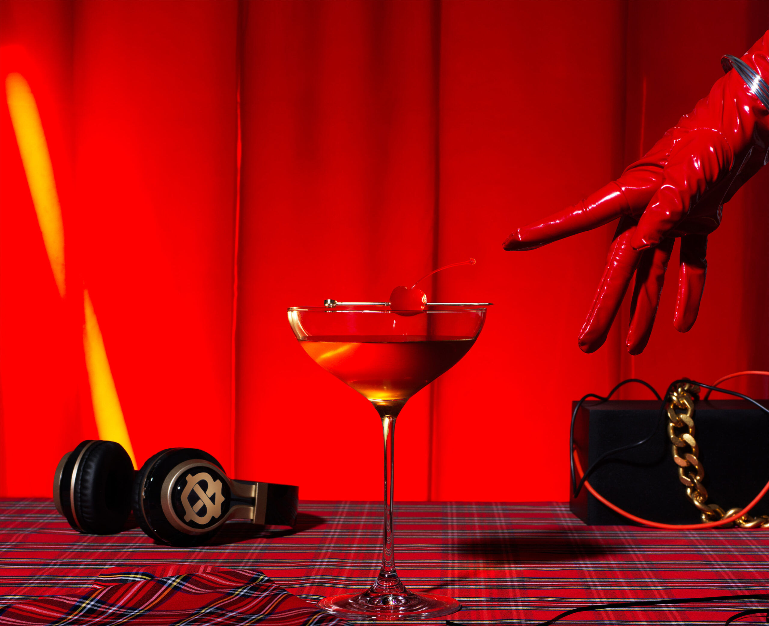 Bobby Burns: Whisky Cocktail Recipe - Chivas Regal