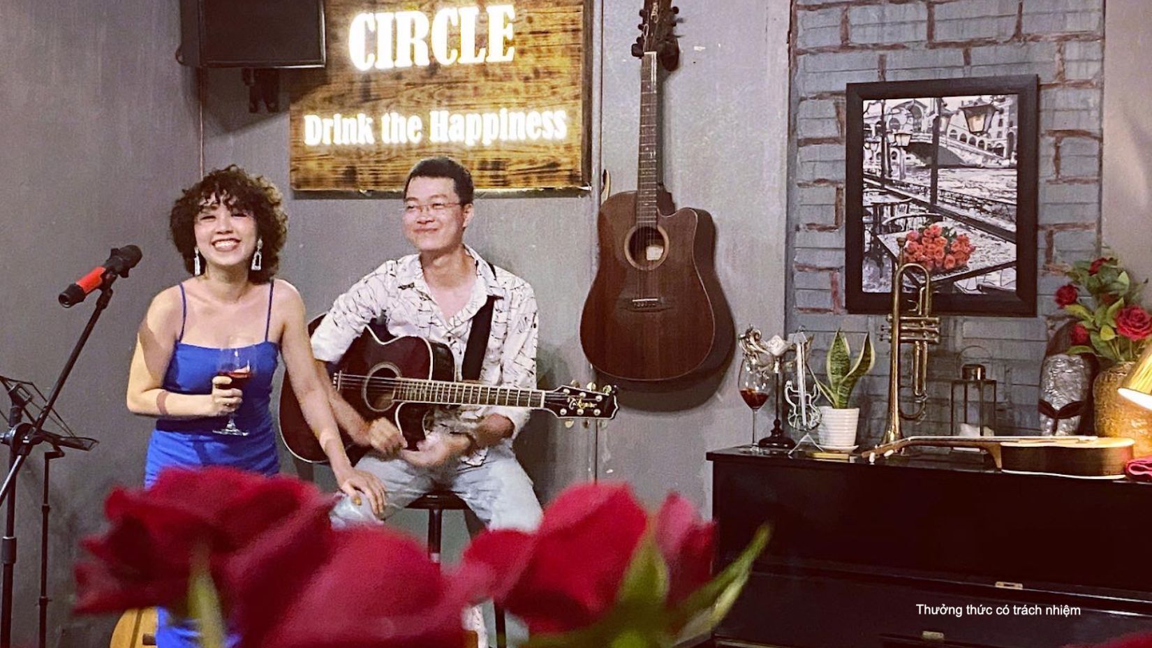Trải Nghiệm Circle Coffee - Bar: Không Gian Nghệ Thuật Đẳng Cấp Giữa ...
