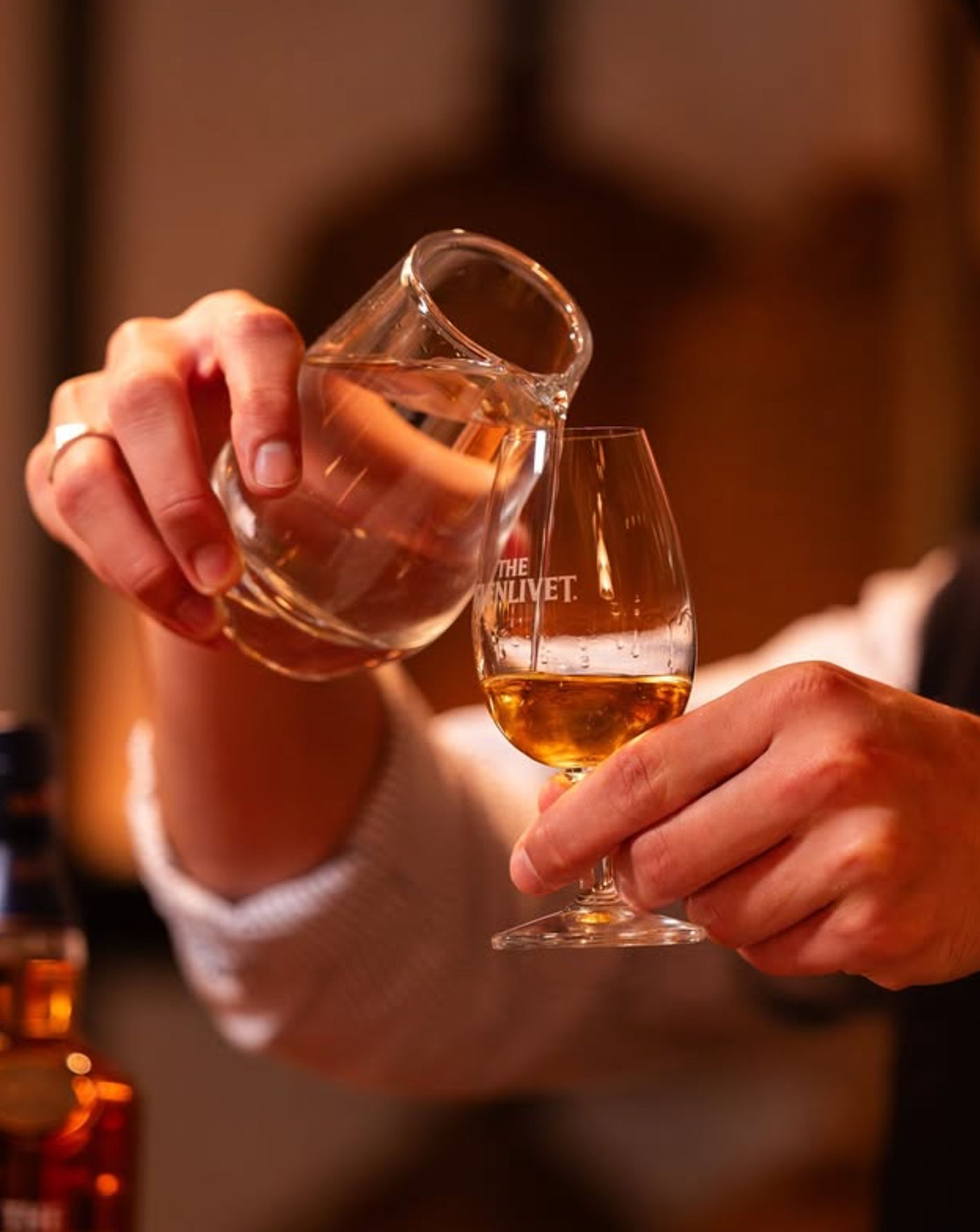 How to Drink Water and Whisky - The Glenlivet