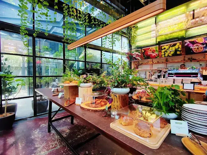 Top 10 Western Food Restaurants in Kuala Lumpur (2025 Complete Guide)