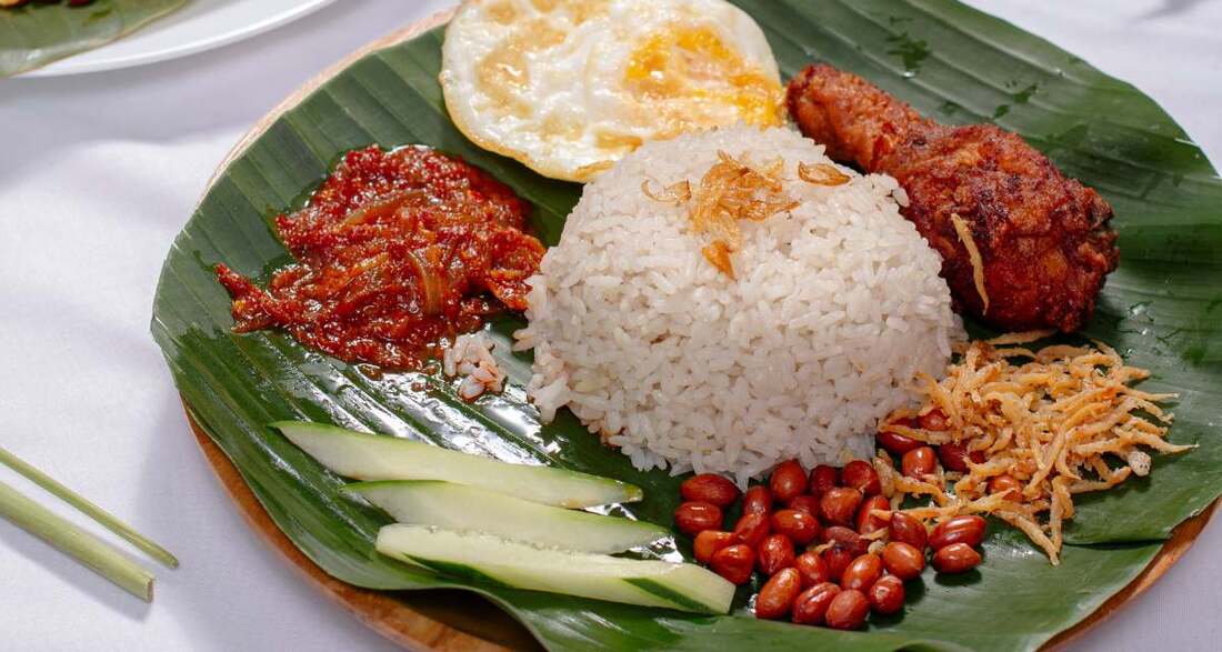 15 Must-Try Foods in Malaysia (With a Full List of Over 100 Dishes ...